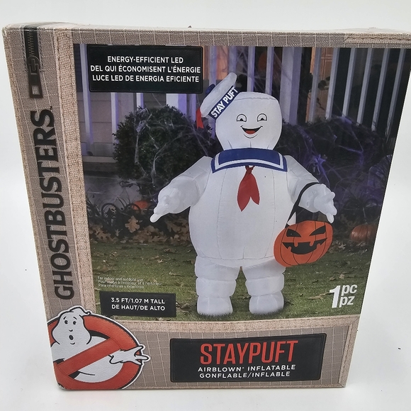 Holiday | Used Ghostbusters Inflatable Stay Puft Marshmallow Man 35 Ft ...